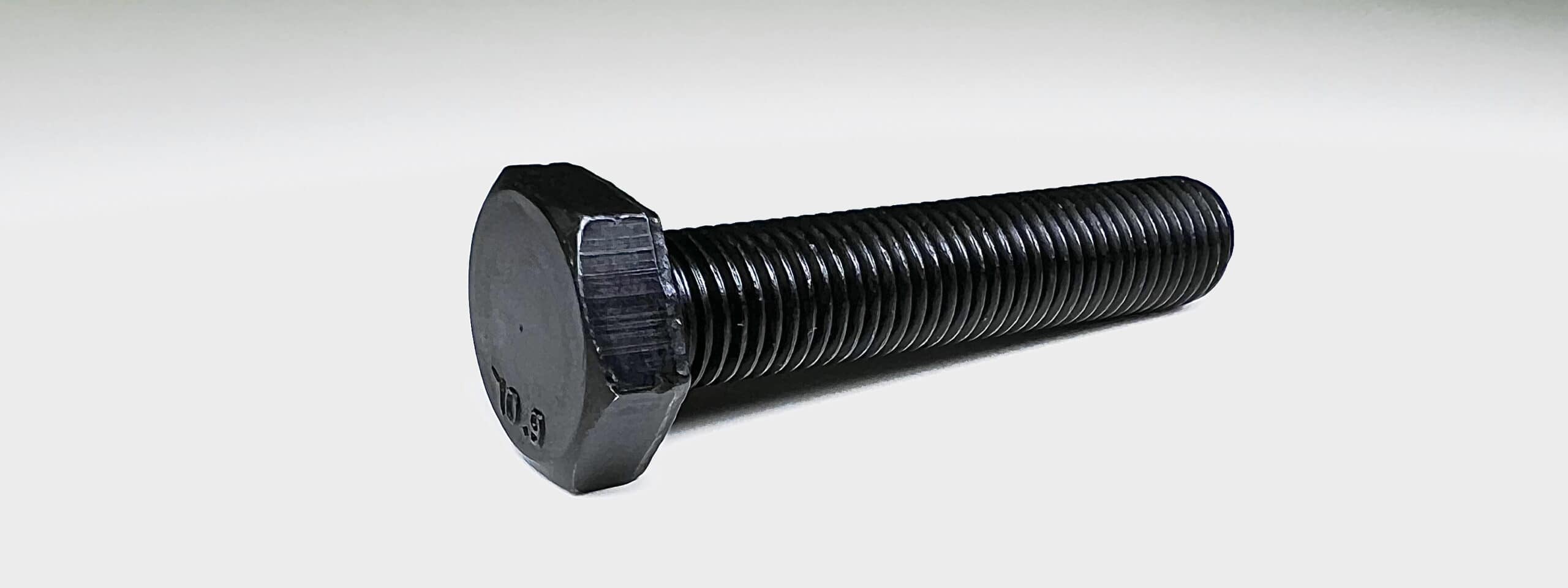 Zink Nickel Schrauben ob transparent oder brillantes schwarz